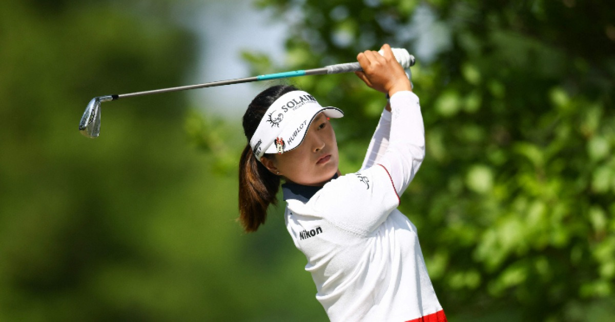 고진영, 연장 접전 끝에 파운더스컵 우승…LPGA 통산 15승
