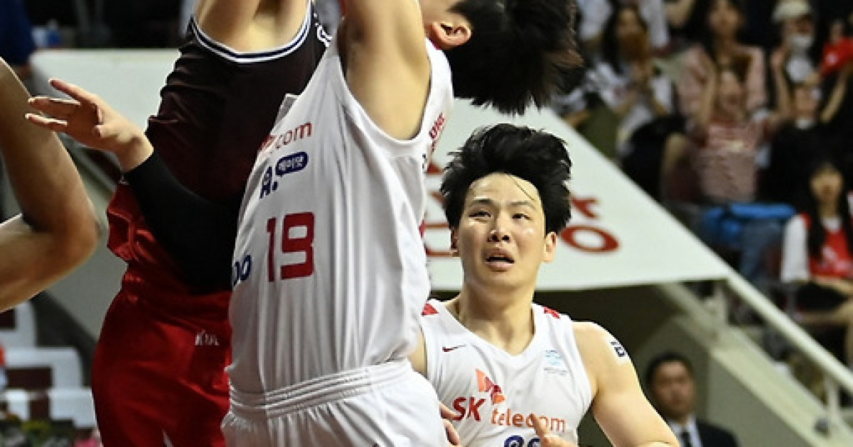 [단독] FA 최고 인기선수 최성원. 안양 KGC행 연봉 4억원