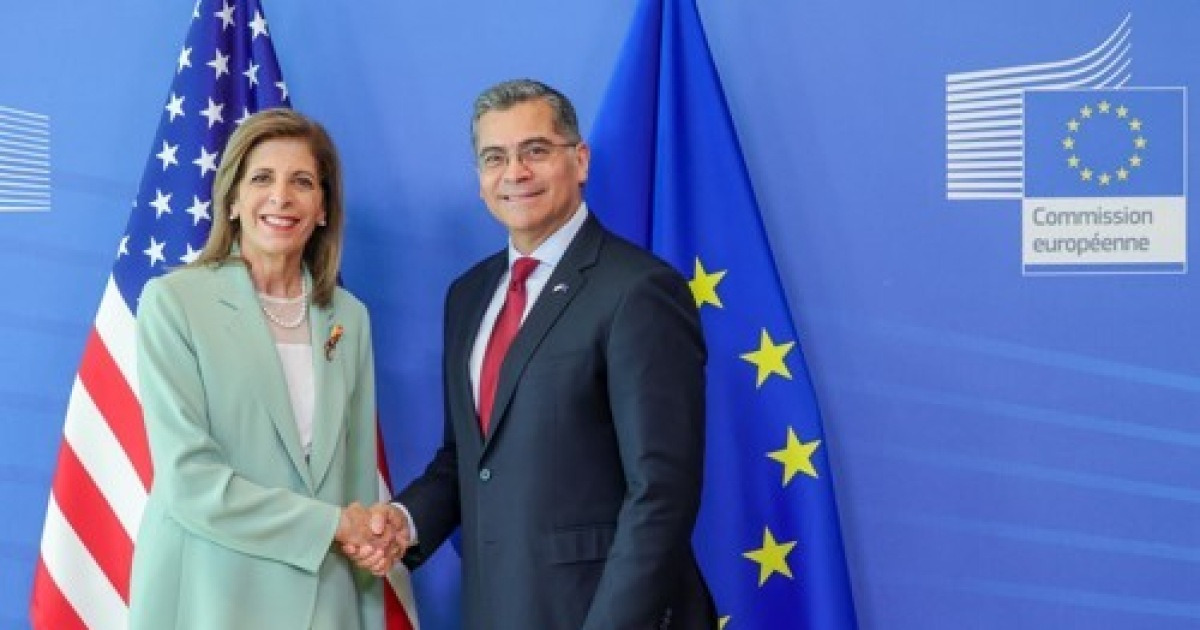 EU COMMISSIONER STELLA KYRIAKIDES MEETS US SECRETARY XAVIER BECE