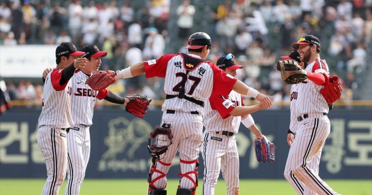 WBC 변수에도 무너지지 않은 LG, 3선발·롱릴리프 오디션 진행하며 6월 지원군 기다린다[SS포커스]