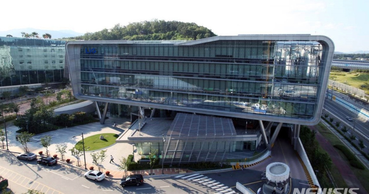 LIG넥스원, 991억 '초소형위성체계 군지상체' 계약