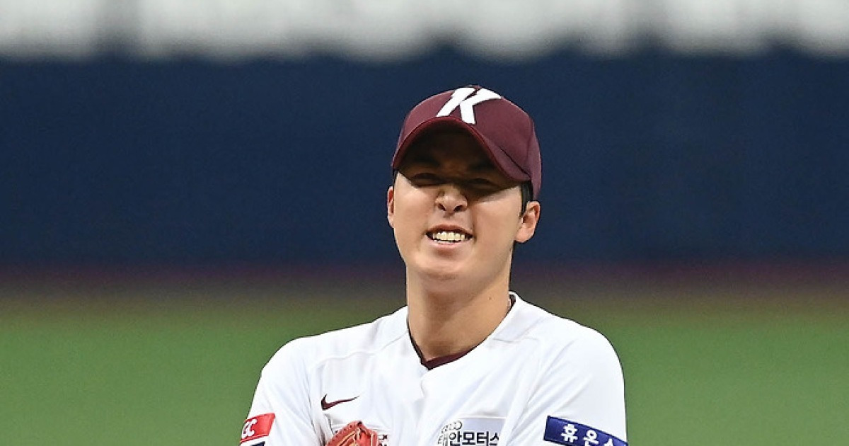 '8볼넷→2G 3볼넷' 약점 지워가는 152km 특급 유망주, 안정감에 다가간다