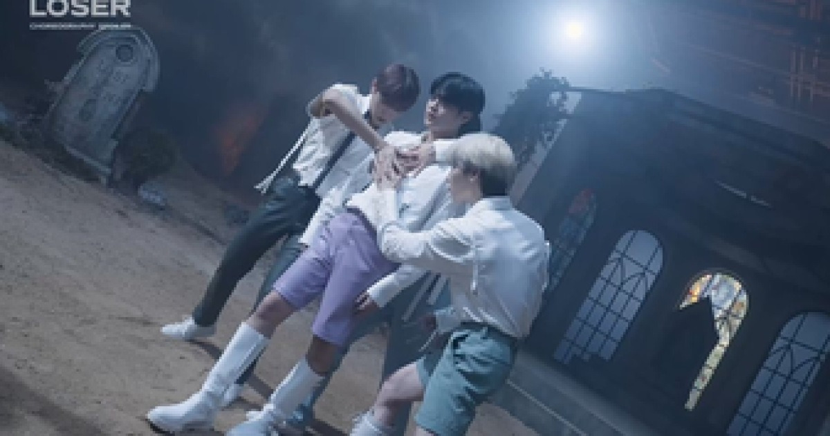 AB6IX, 새 앨범 스포일러···화려한 군무