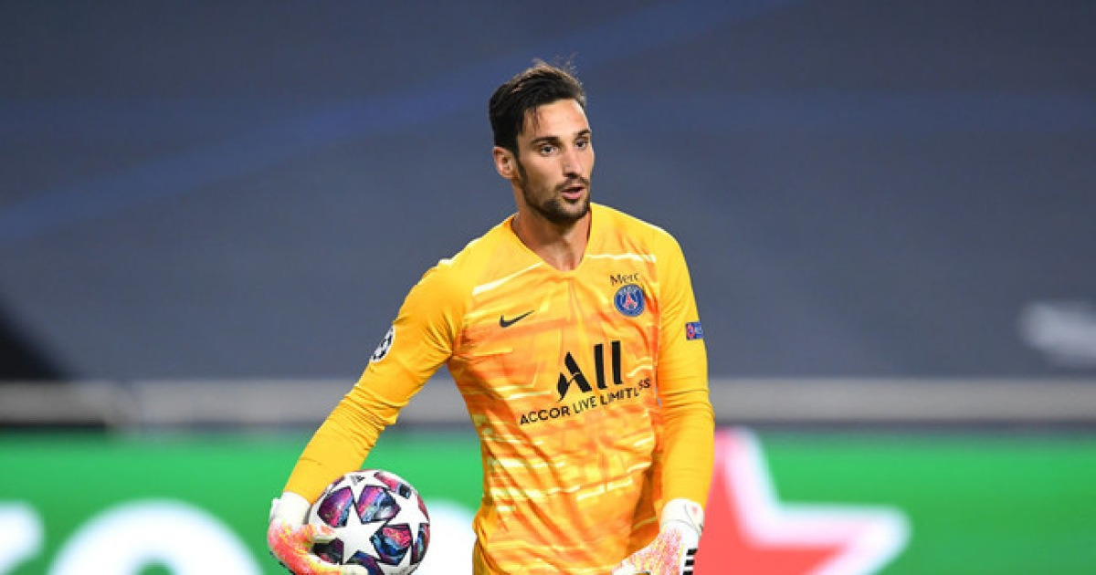 PSG GK, 승마 중 말에서 떨어져 의식 불명..."심각한 상태다"