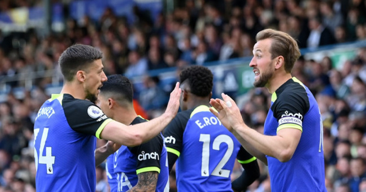 [EPL 리뷰] '손흥민 6호 도움+케인 30호골 작렬' 토트넘, 리즈에 4-1 승...8위→UECL 진출 실패, 리즈 강등 확정