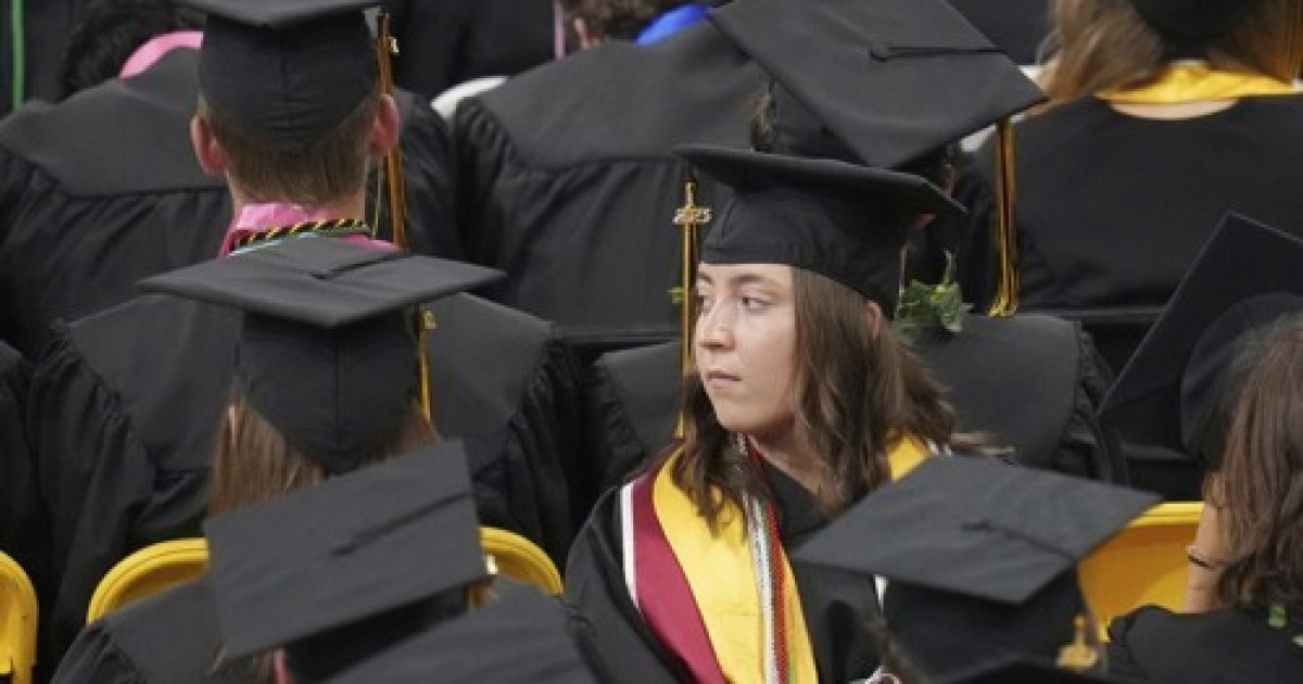 Liz Cheney Commencement Speech