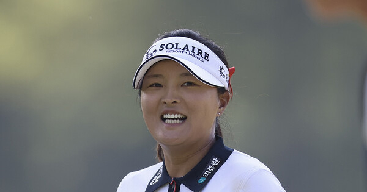 '시즌 3승 겨냥' 고진영, LPGA 미즈호 아메리카스 2R 공동 4위…선두 이민지와 2타차(종합)