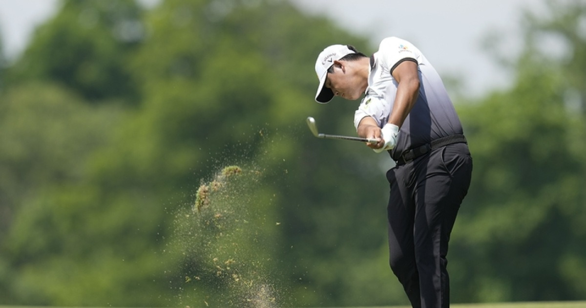 김시우, PGA 메모리얼 토너먼트 3R 공동 선두로