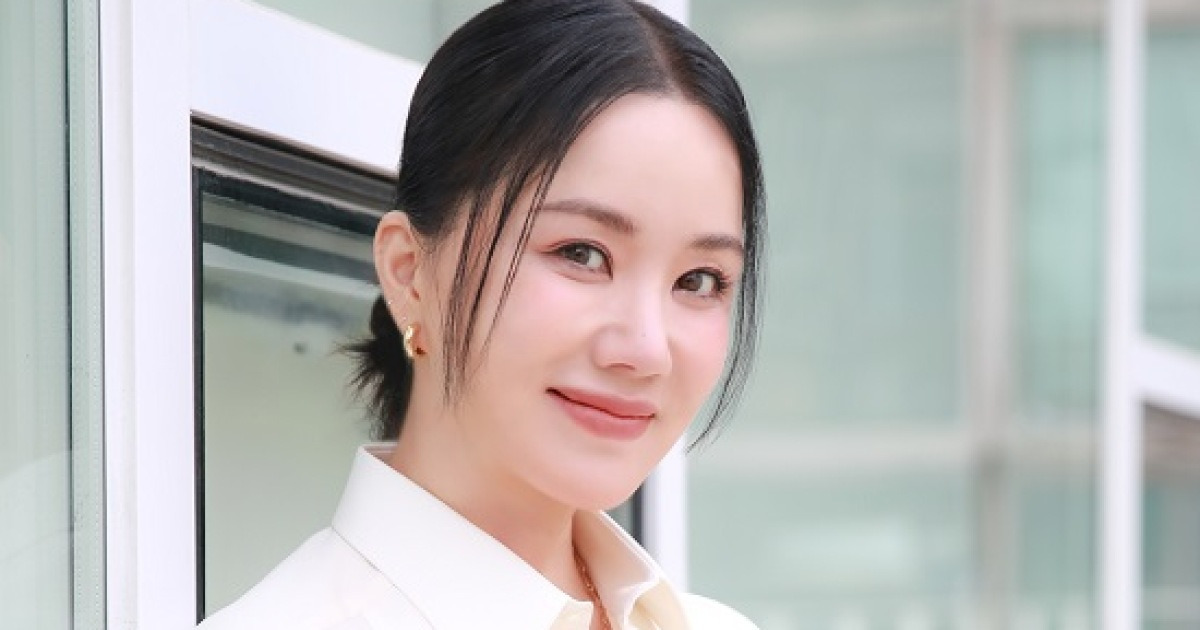 엄정화 갑상선암 수술 외로웠다…앨범 머지 않아 낼게요 [엑s 인터뷰④]