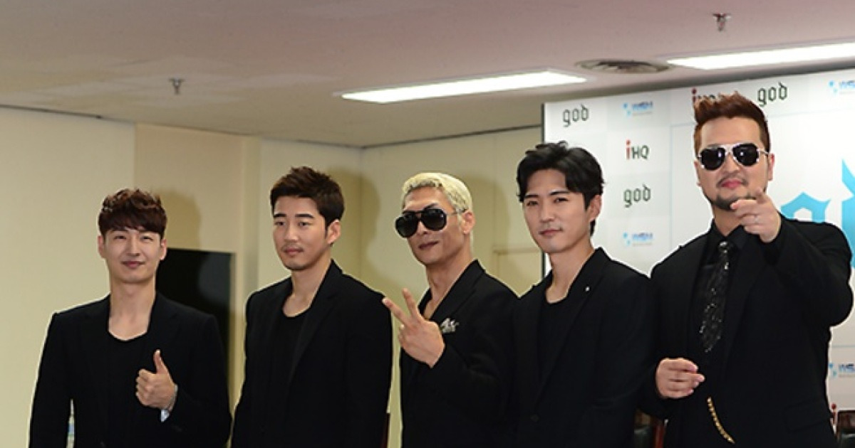 [단독] 나훈아·임영웅 거친 KBS 단독쇼, 다음 주자는 god 유력