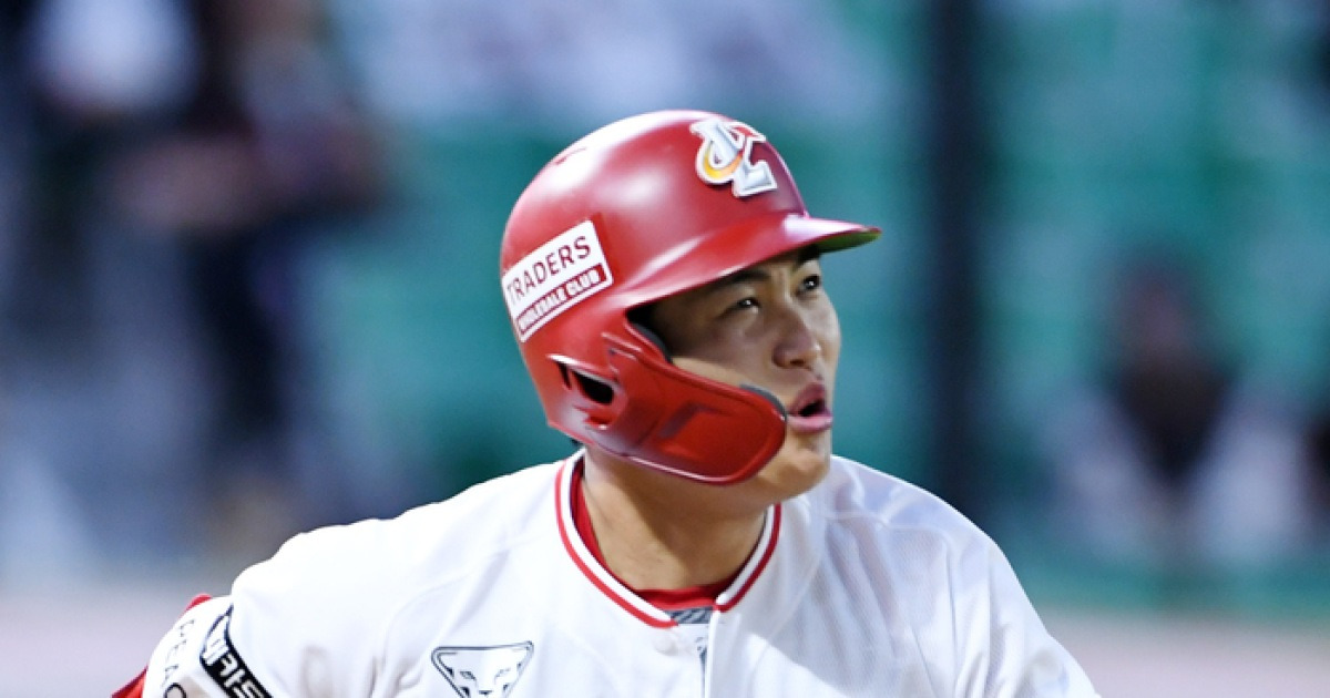 ‘김민식 동점포-최정 결승타’ SSG, KIA 원정 ‘싹쓸이’...3연속 1점차 승리 [SS광주in]