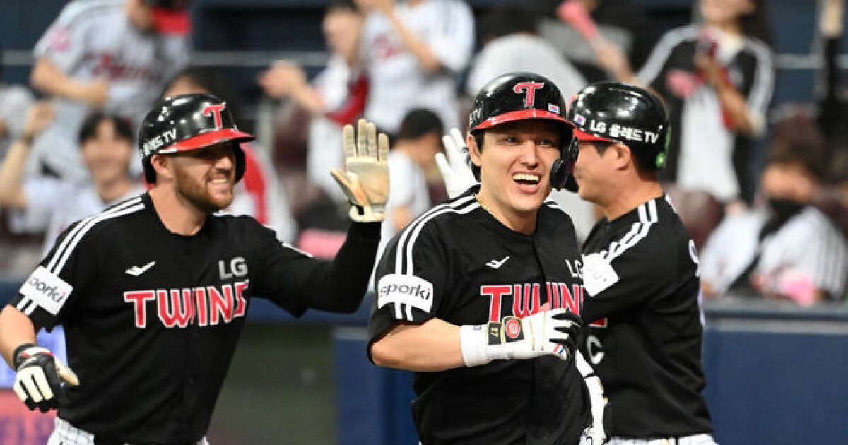 ‘5월 9홈런 대폭발’ 박동원, 5월 월간 MVP 선정…LG, 4시즌 만에 월간 MVP 배출