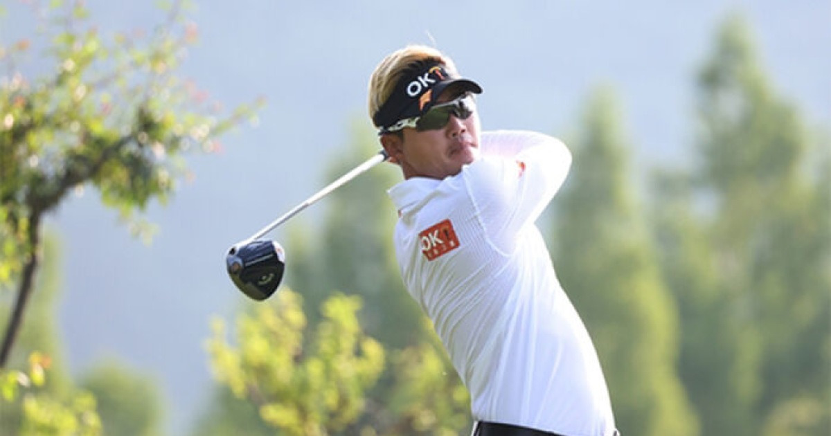 이태희, 코리안투어 KPGA 선수권 2R 단독 선두