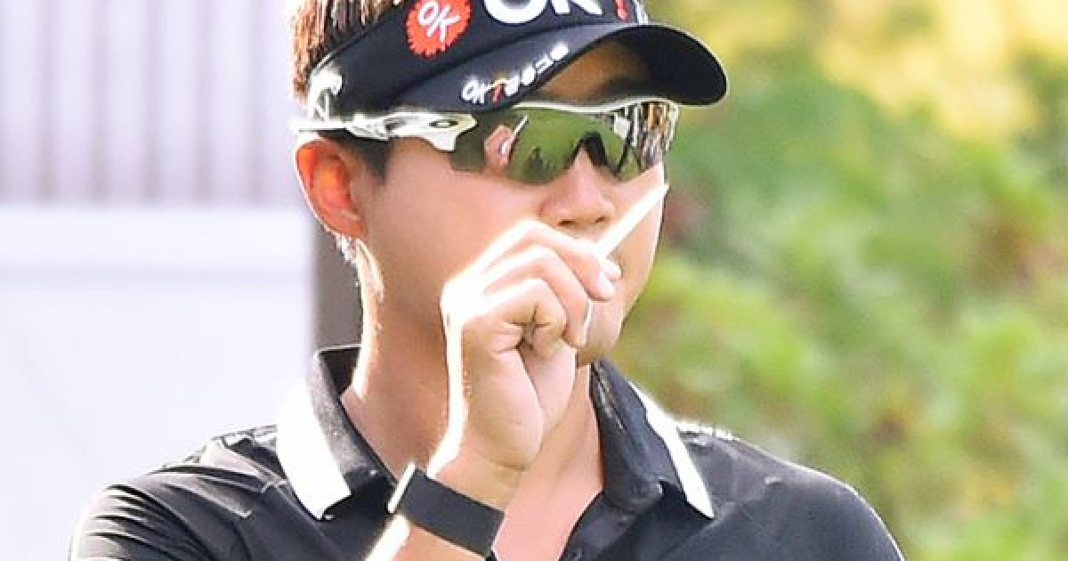 '8언더파' 이태희, KPGA 선수권 2R 단독 선두