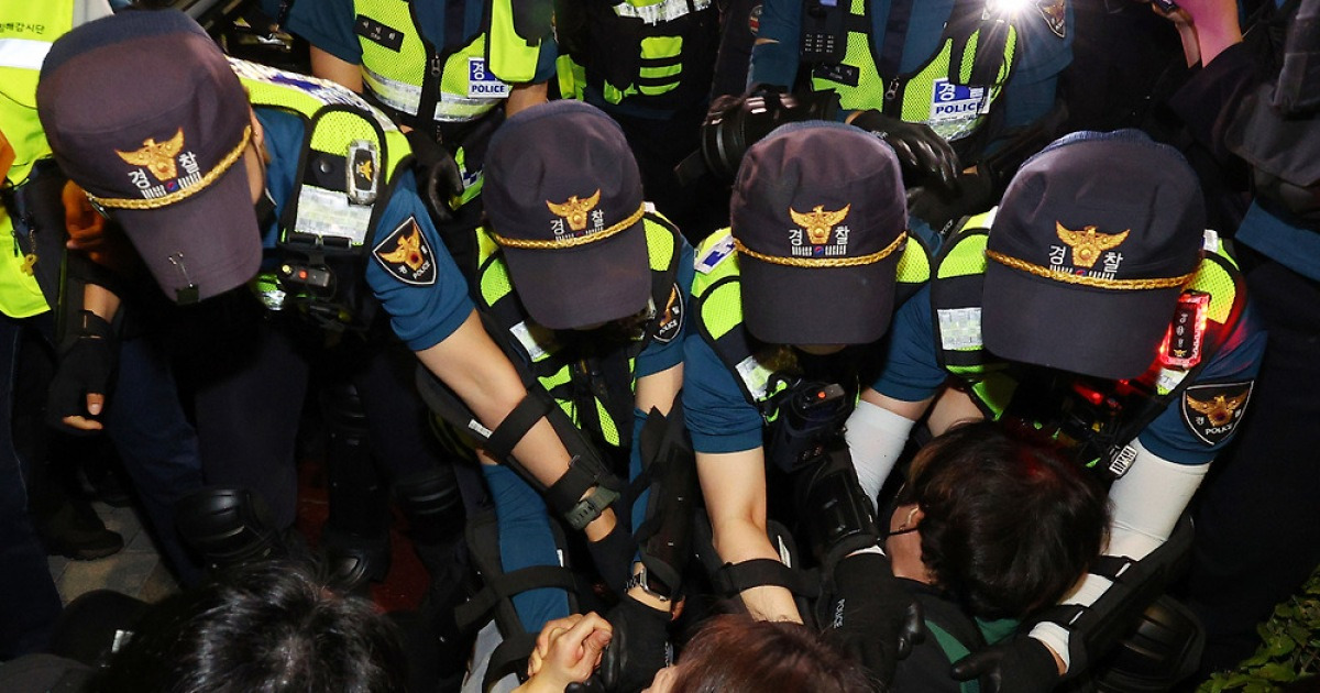 No. of police officers quitting up 46% in 4 years