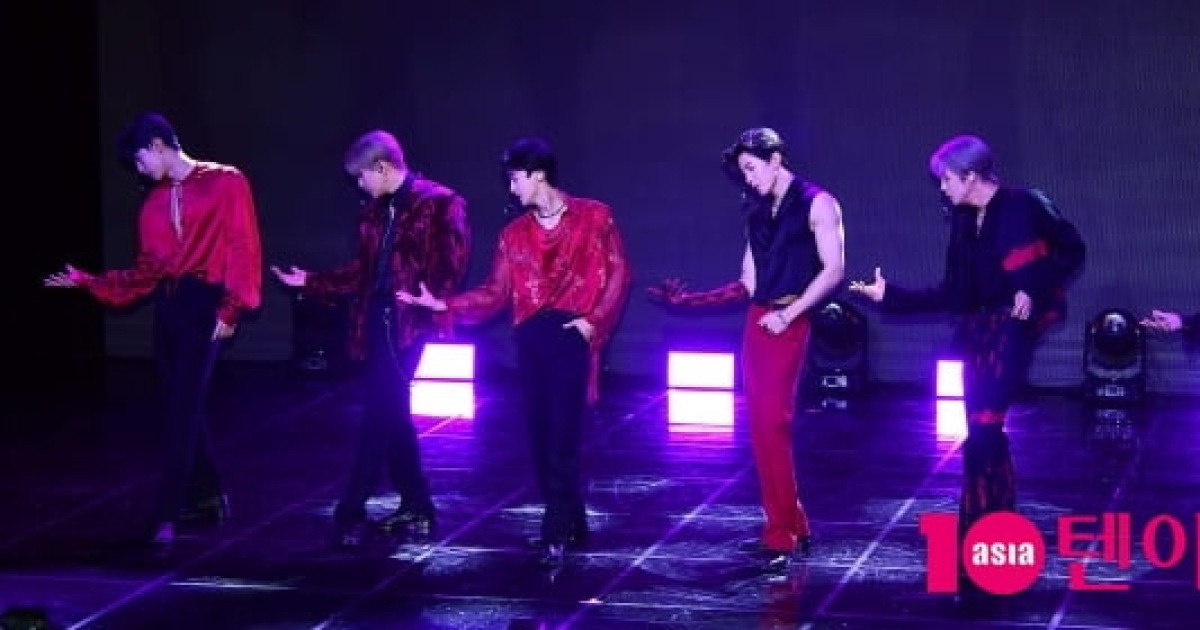 [TEN포토] VAV '행복한 컴백무대'