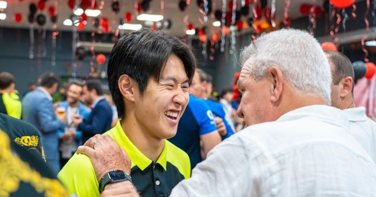 이강인 끝내 스페인 떠나 EPL 향하나.. "ATM, 서프라이즈 아니면 영입 없다"