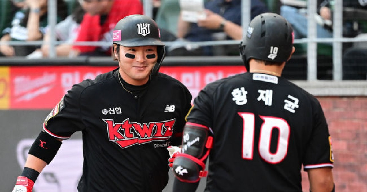 '만루 찬스 3번 다 잡았다' 박병호 만루포→장성우 3타점 싹쓸이→문상철 쐐기타, KT, SSG 14-4로 잡고 3연패 탈출 [인천 리뷰]