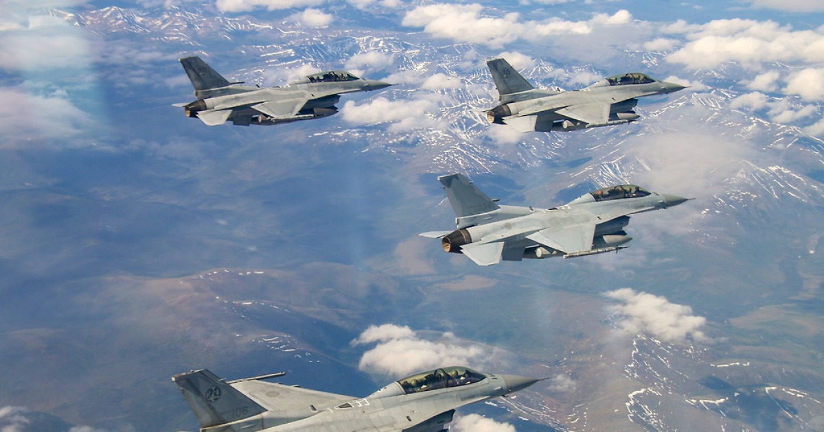공군 '레드플래그 알래스카' 훈련 사진 공개… KF-16·KC-330 참가