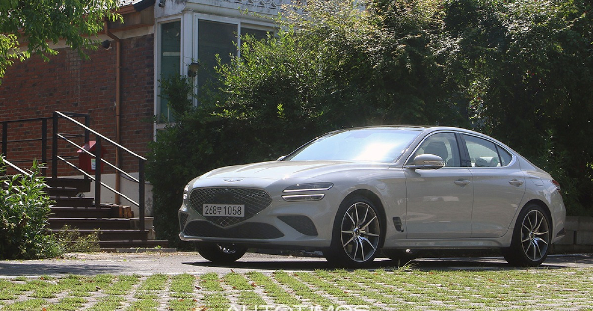 [시승]한 단계 진보한 스포츠 세단, 제네시스 G70