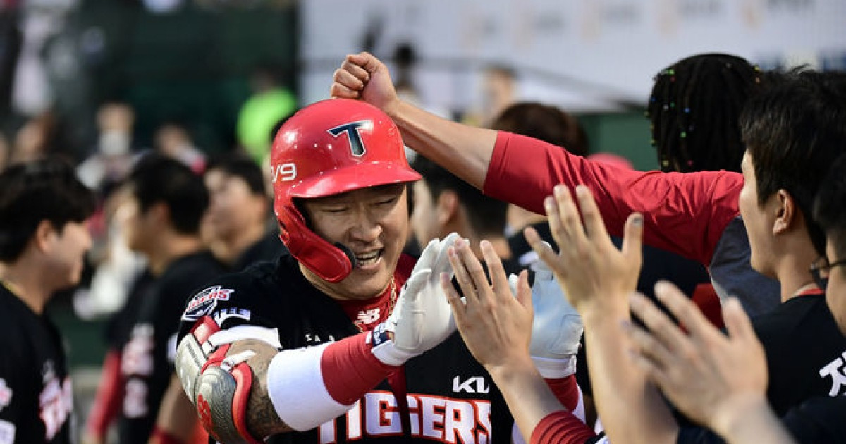 최형우 KBO 최초1500타점, 변우혁 스리런 작렬…KIA, 한화 추격 힘겹게 따돌렸다 [대전 리뷰]