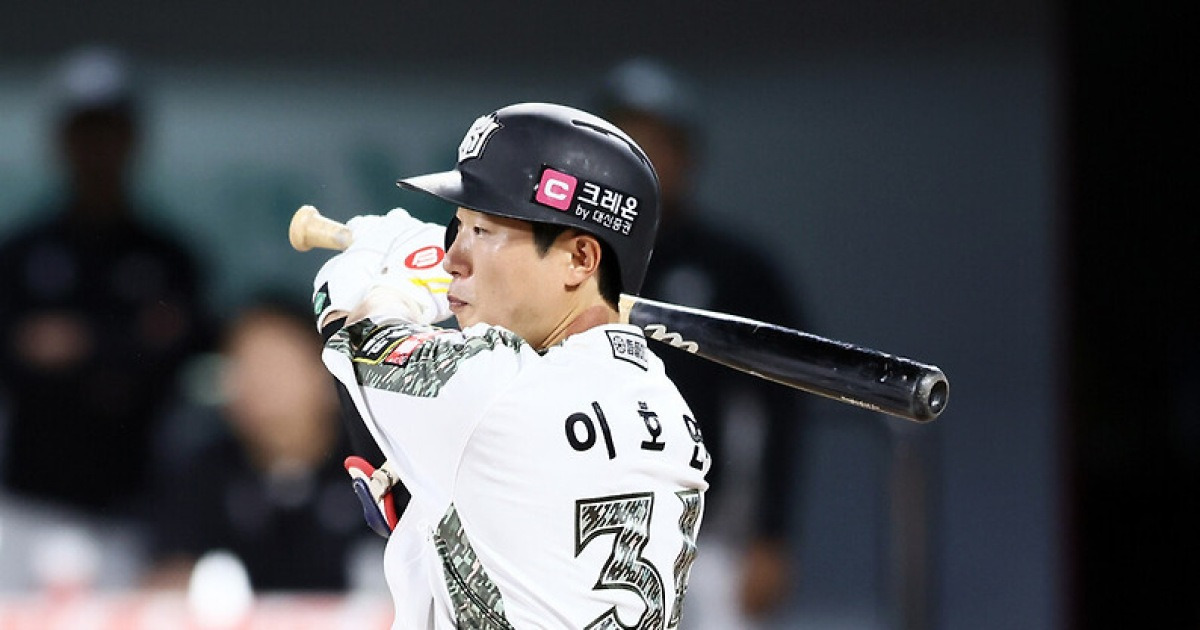 롯데와 트레이드 안 했으면 어쩔뻔 했나…KBO 160홈런 2루수 후계자 떴다