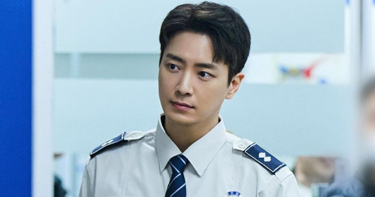 ‘범죄도시3’ 미남 빌런 이준혁 TMI 12 | 에스콰이어 코리아