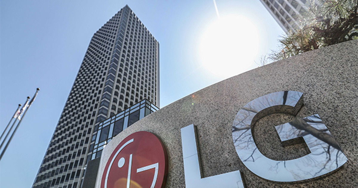 LG Electronics’ foreign ownership tops 30% on car parts business outlook