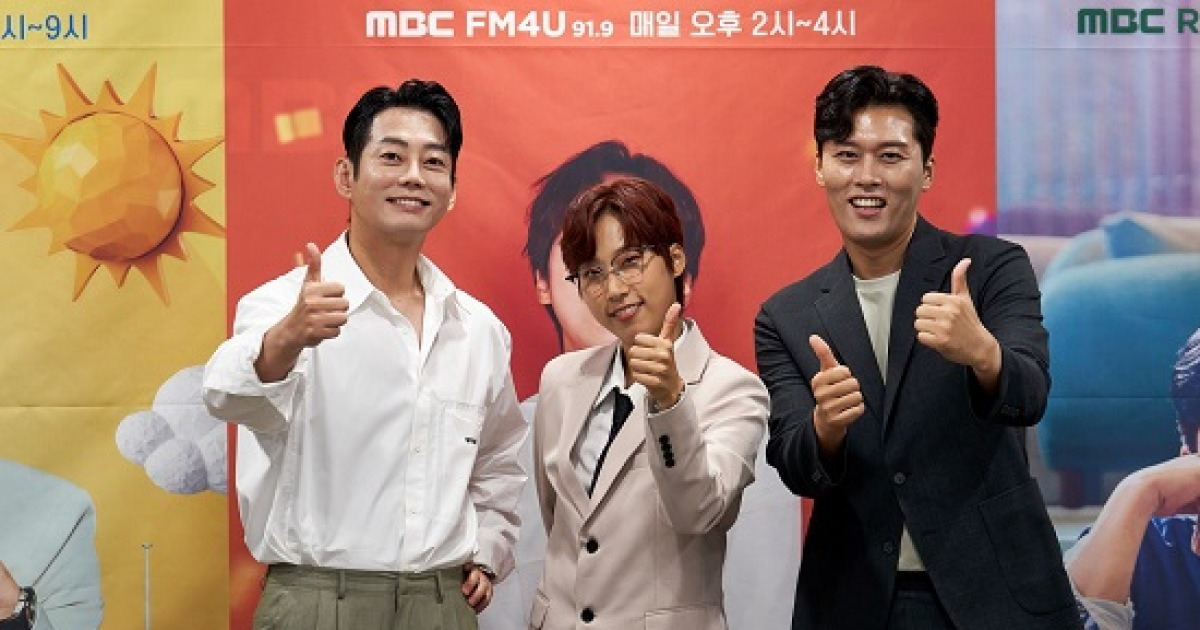 "지각 절대 NO, 목표는 20년!"…MBC DJ 된 재재·테이·김일중의 '찐텐' (엑's 현장)[종합]