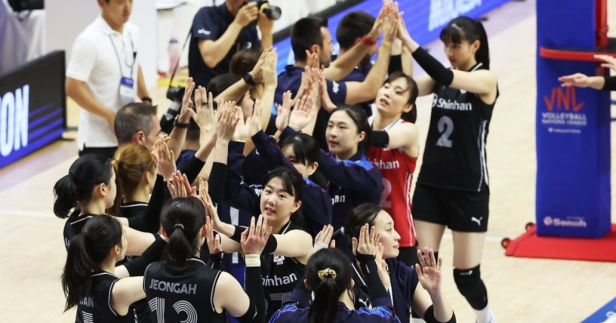 연봉은 세계적 수준인데 VNL 27연패…한국 여자배구 현주소