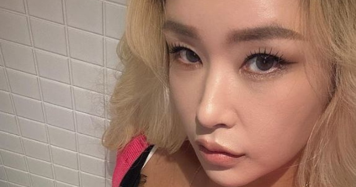 ‘11살 연하♥ 배윤정 20kg 감량 후 섹시美 비주얼 “다시 여왕으로 귀환”