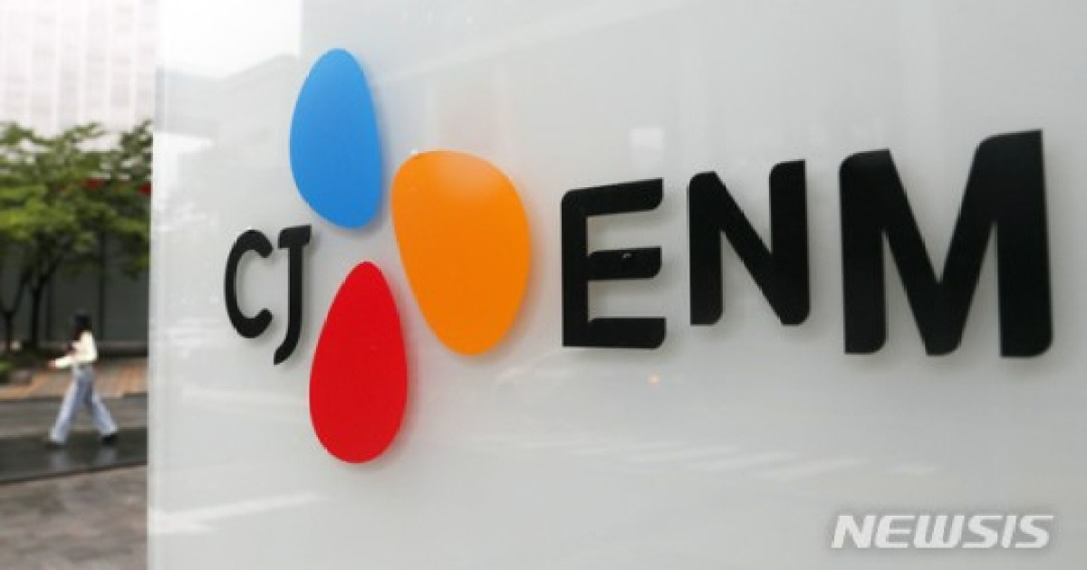 CJ ENM, 2Q 적자전환-현대차