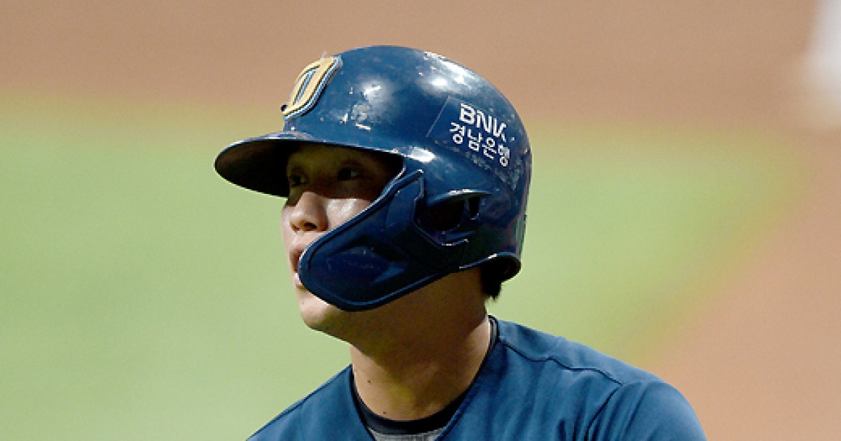 KBO AVG 1위에선 내려갔지만…여전히 탑5, 21세 스위치히터 유격수 ‘깊은 감명’