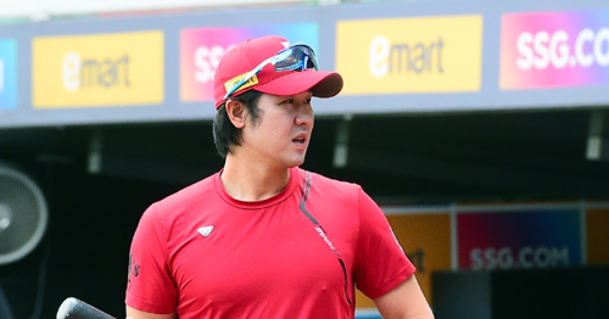 '11홈런' SSG 최정, 6월 MVP 선정…총점 55.62점[오피셜]