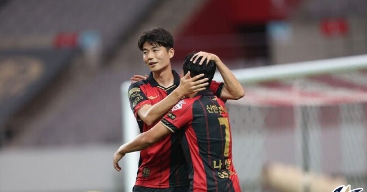 [k1.live] “한 골 더!” 7-2 역사적인 대승+기성용 500경기, 축제를 즐긴 서울 팬들