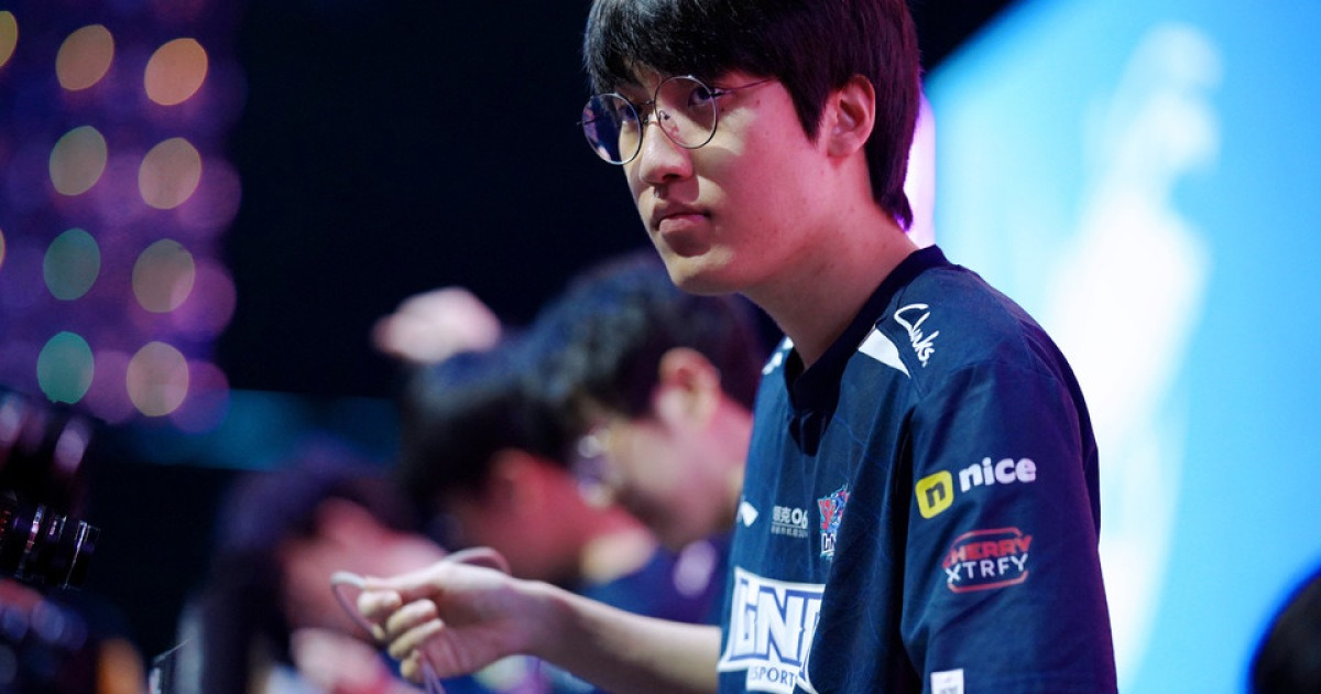 [LPL] 어둠잔, 희망의 빛을 삼키다