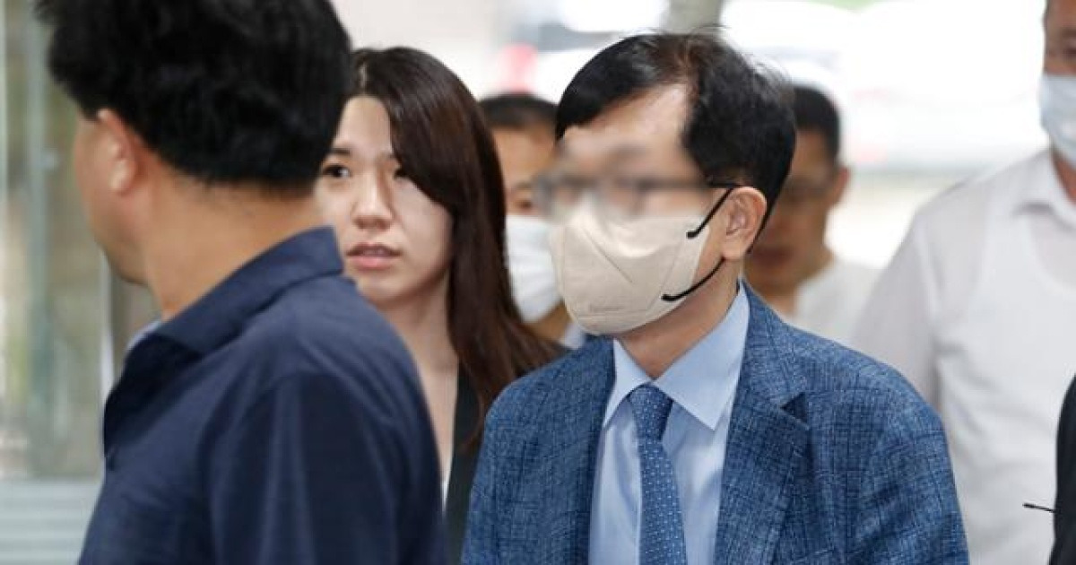 'KT 일감 몰아주기' 키맨 황욱정 KDFS 대표 구속…수사 급물살