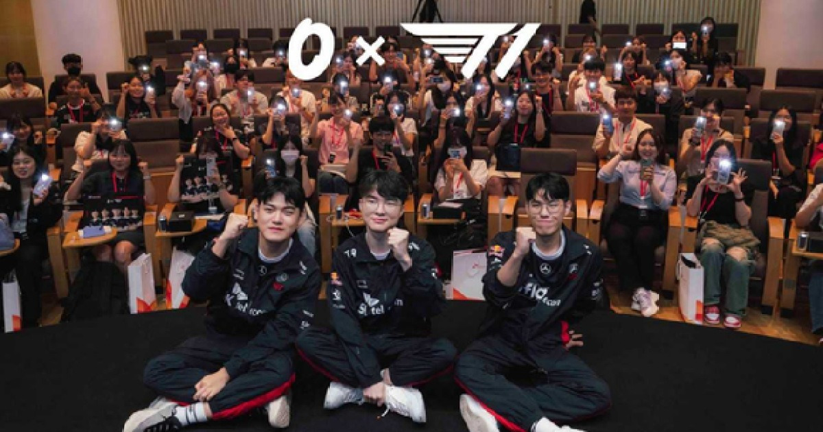 '페이커' '오너' '구마유시' T1 선수들 SKT '0 청년' 팬미팅 가져