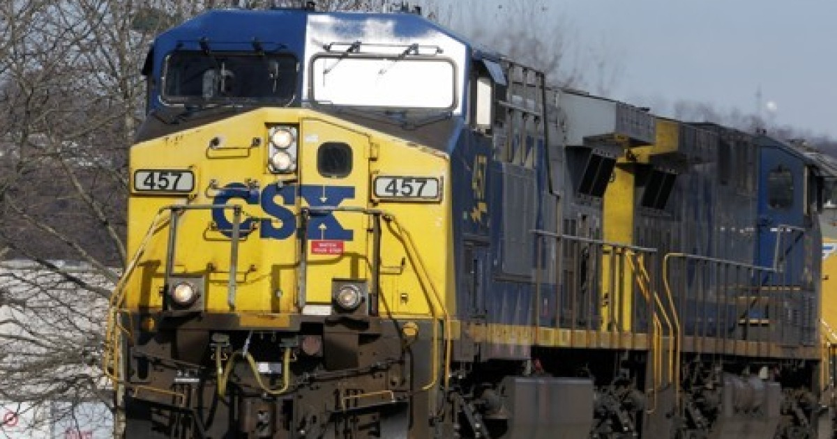 Earns CSX