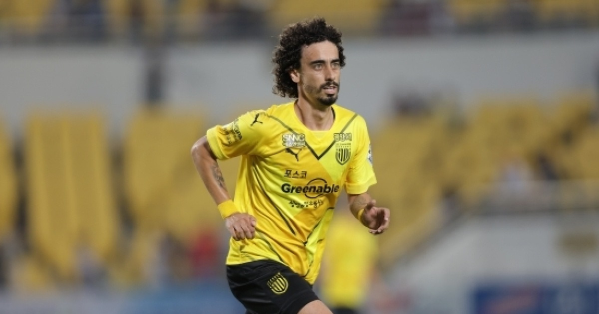 ‘2골 2도움’ 미친 활약 펼친 전남 발디비아, K리그2 22R MVP 선정