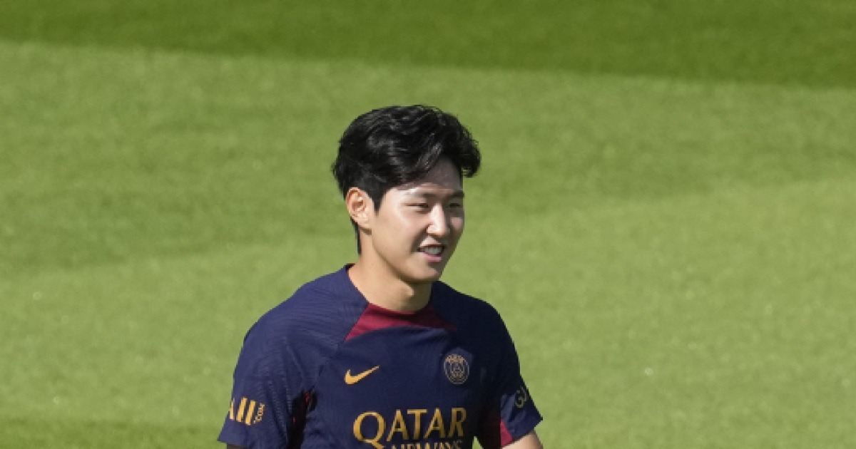 허벅지 다친 이강인, PSG 일본 투어 첫 훈련 제외