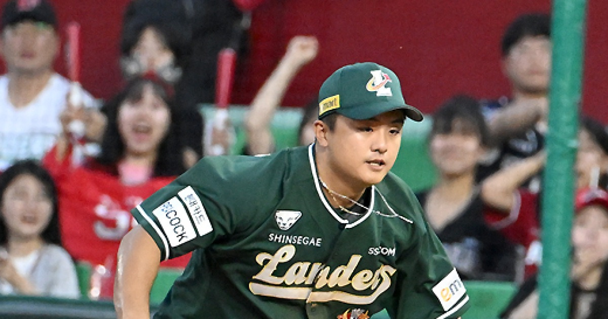 [MD포토] 강진성 'SSG 1루를 지킨다'