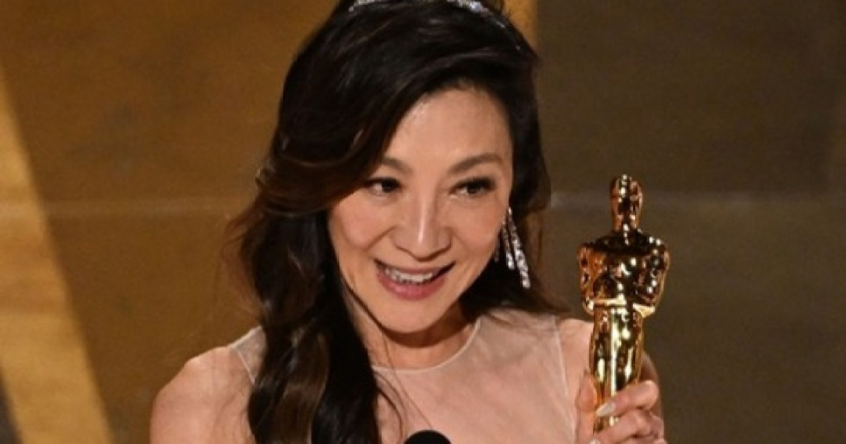 양자경, 77세 ♥페라리 前 CEO와 재혼..연애 19년 만 결실