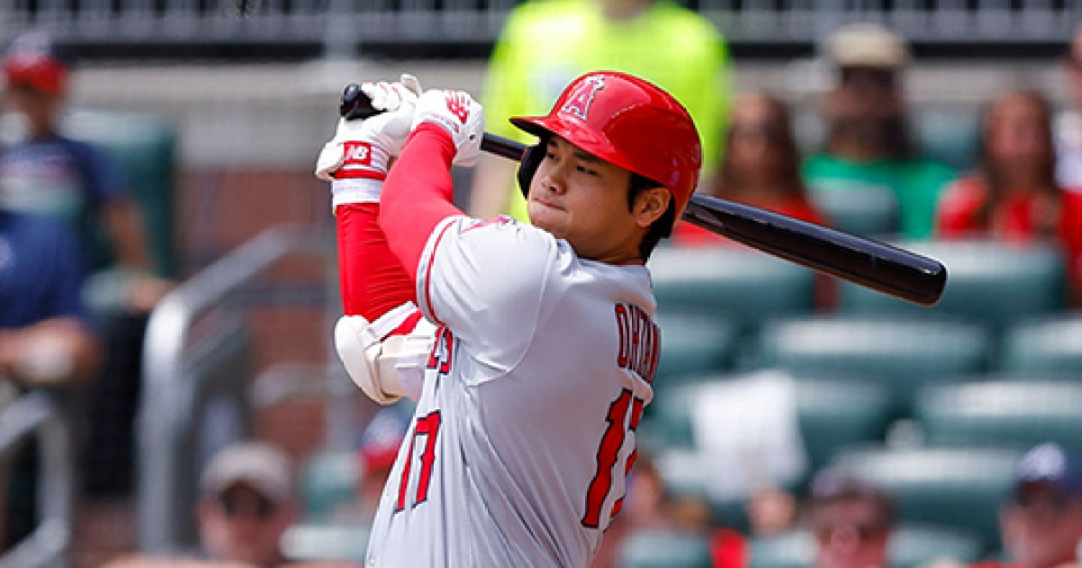 'MVP 후보 0순위' 오타니 멀티히트+3출루 vs 아쿠냐 Jr. 홈런+3안타 맞대결 팽팽...LAA는 2연패