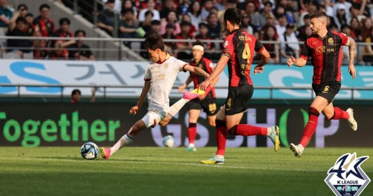 [k1.live] '김신진vs제카' 서울vs포항, 선발 명단 공개…이승모 벤치, 한찬희 선발