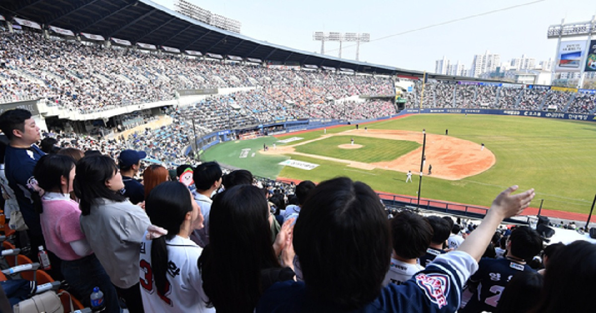 2023 KBO 리그 '500만 관중' 달성 성큼…78명 남았다