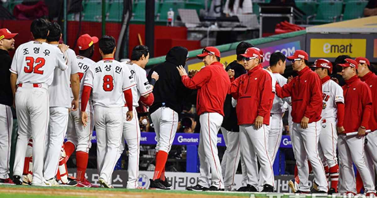 '서진용 극적 SV' SSG, 롯데 누르고 3연패 탈출