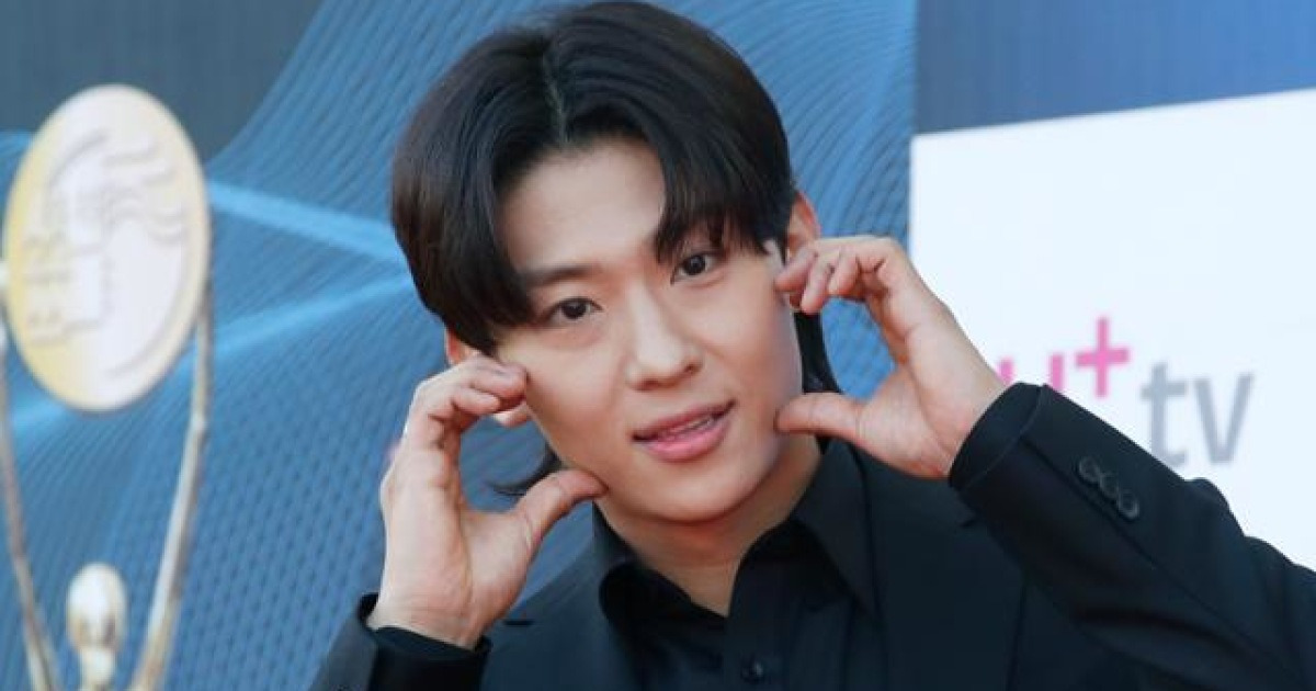 덱스 코로나19 확진 좀비버스 제작발표회 불참