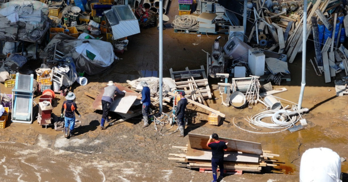 Typhoon Khanun leaves over 360 facilities damaged, flooded in Korea