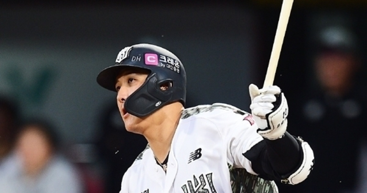 KBO 역대 9번째에 도전…KT 황재균, 2000안타-1000타점-1000득점이 보인다